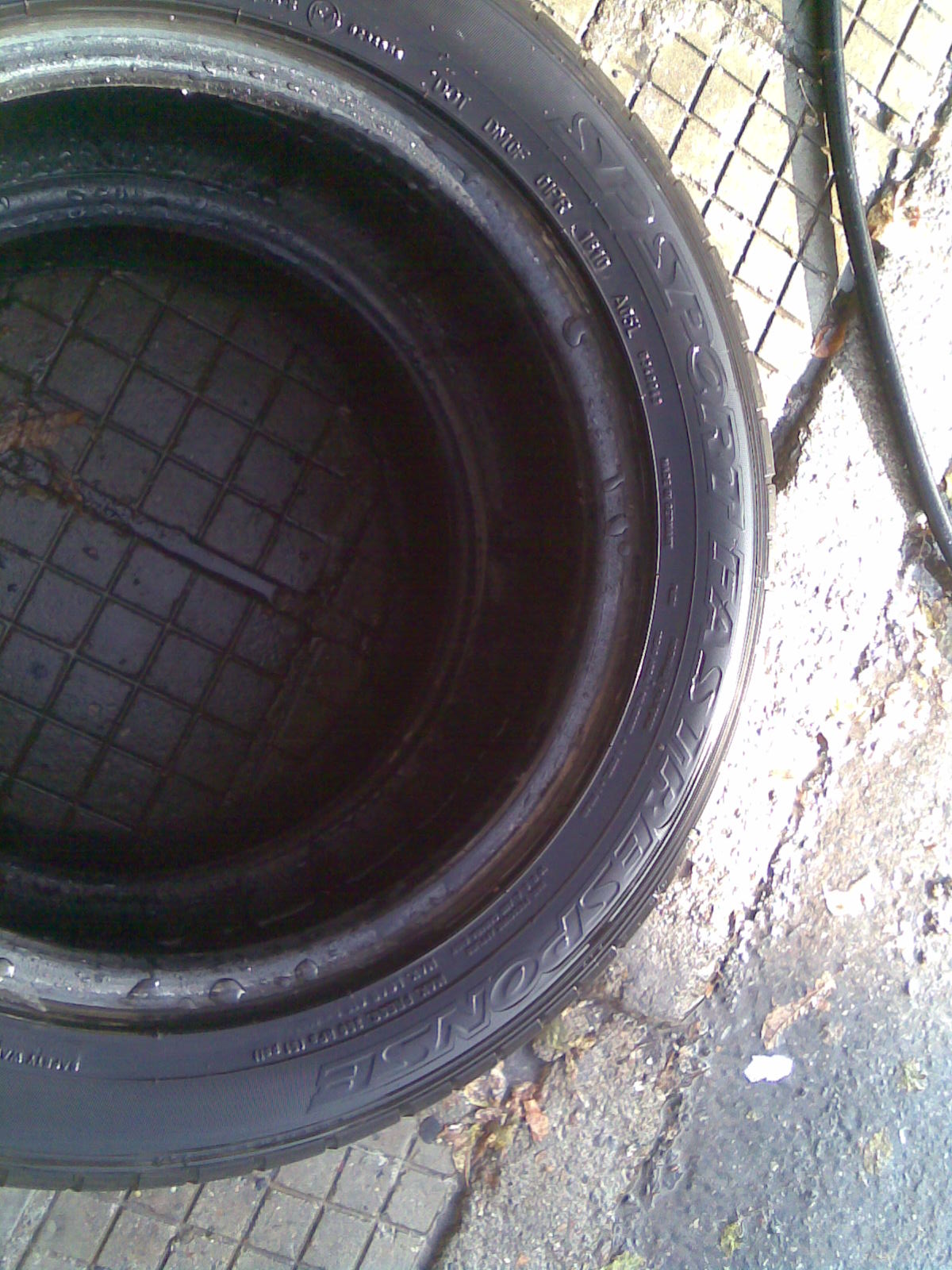 Продавам зимни гуми Goodyear Ultra Grip 7 + - Купува/продава гуми и ...